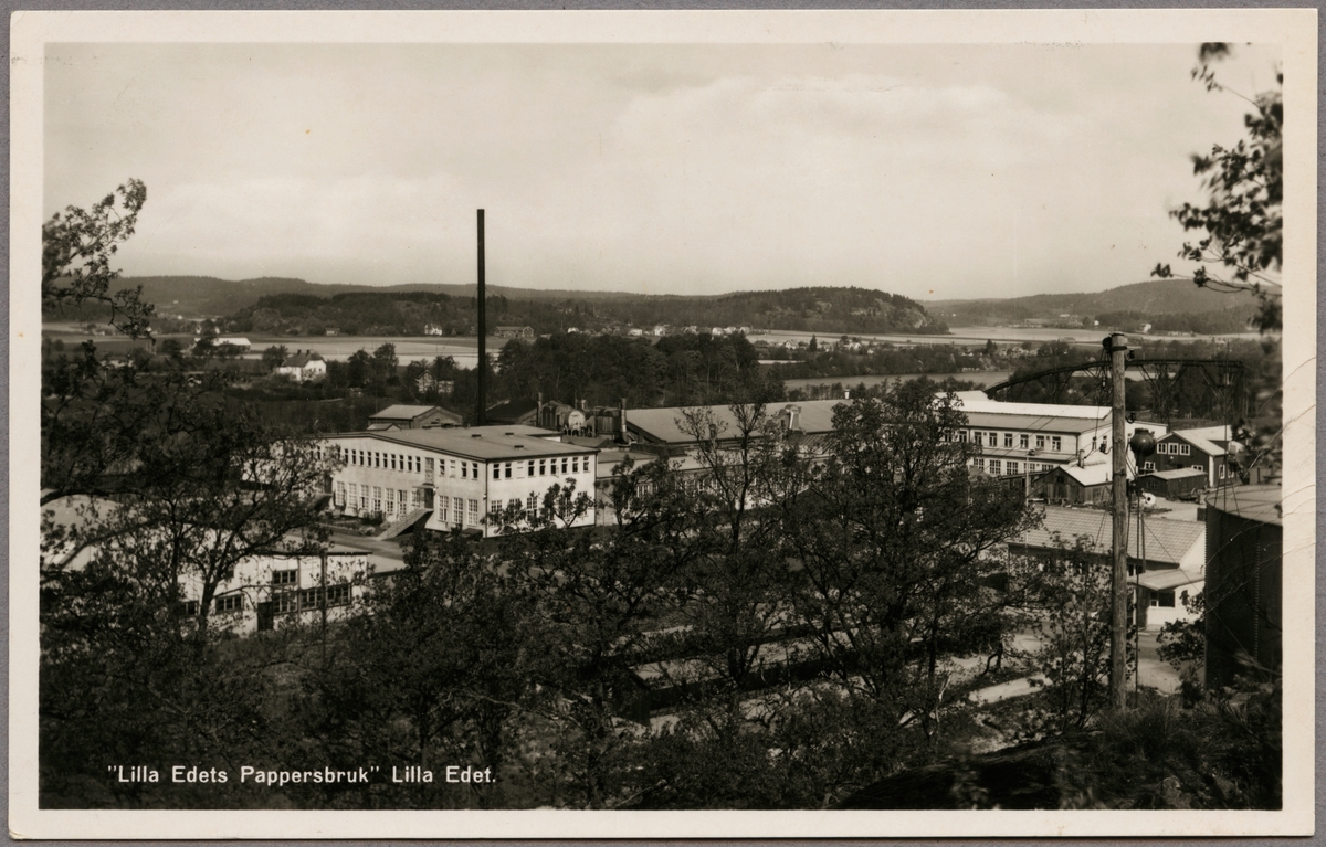 Pappersbruk i Lilla Edet. - Järnvägsmuseet / DigitaltMuseum