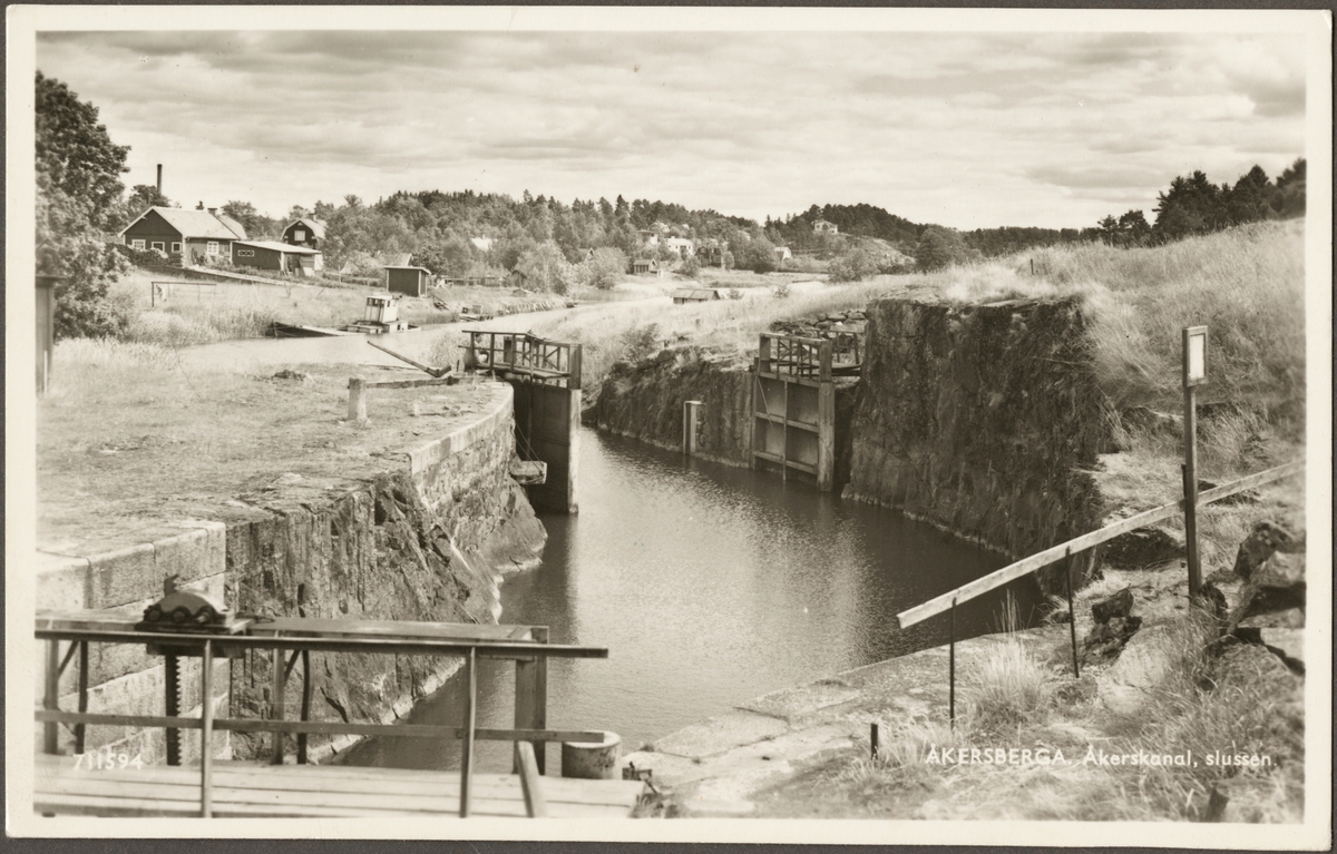 Slussen i Åkers kanal, Åkersberga. - Järnvägsmuseet / DigitaltMuseum