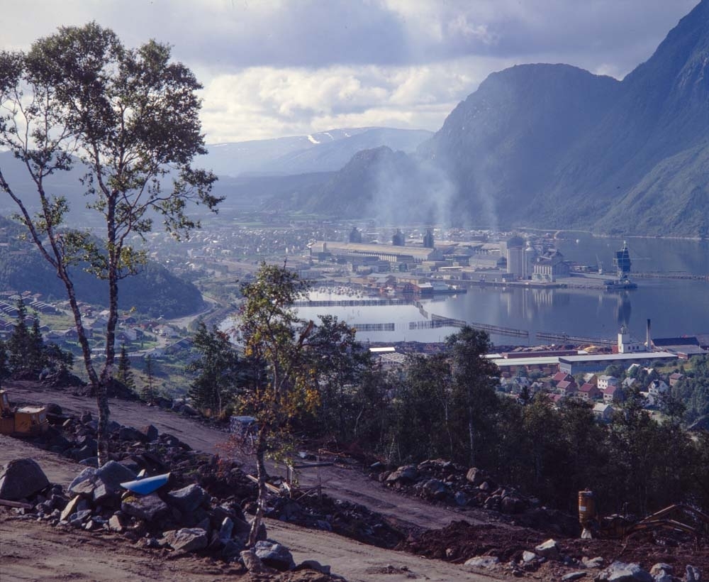 Mosjøen. Graving i Kulstadlia. Nesbruket og Elkem/Alcoa. - Helgeland ...