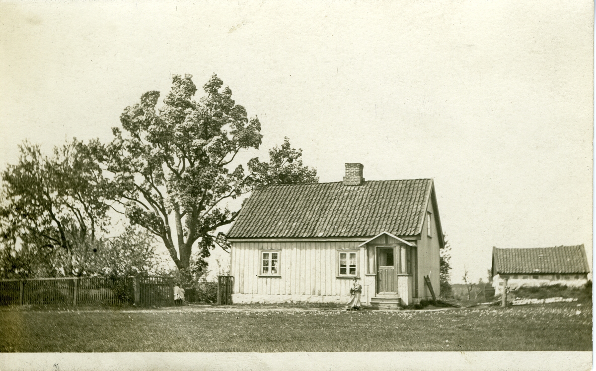Fredrikstad, Glemmen, Veum, Kriken gård, b.nr 2, Gården bebodd i 1911 ...