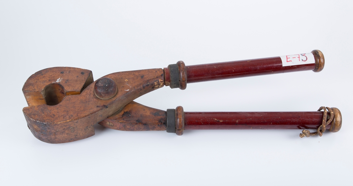 Sikringstang - Museene i Akershus / DigitaltMuseum