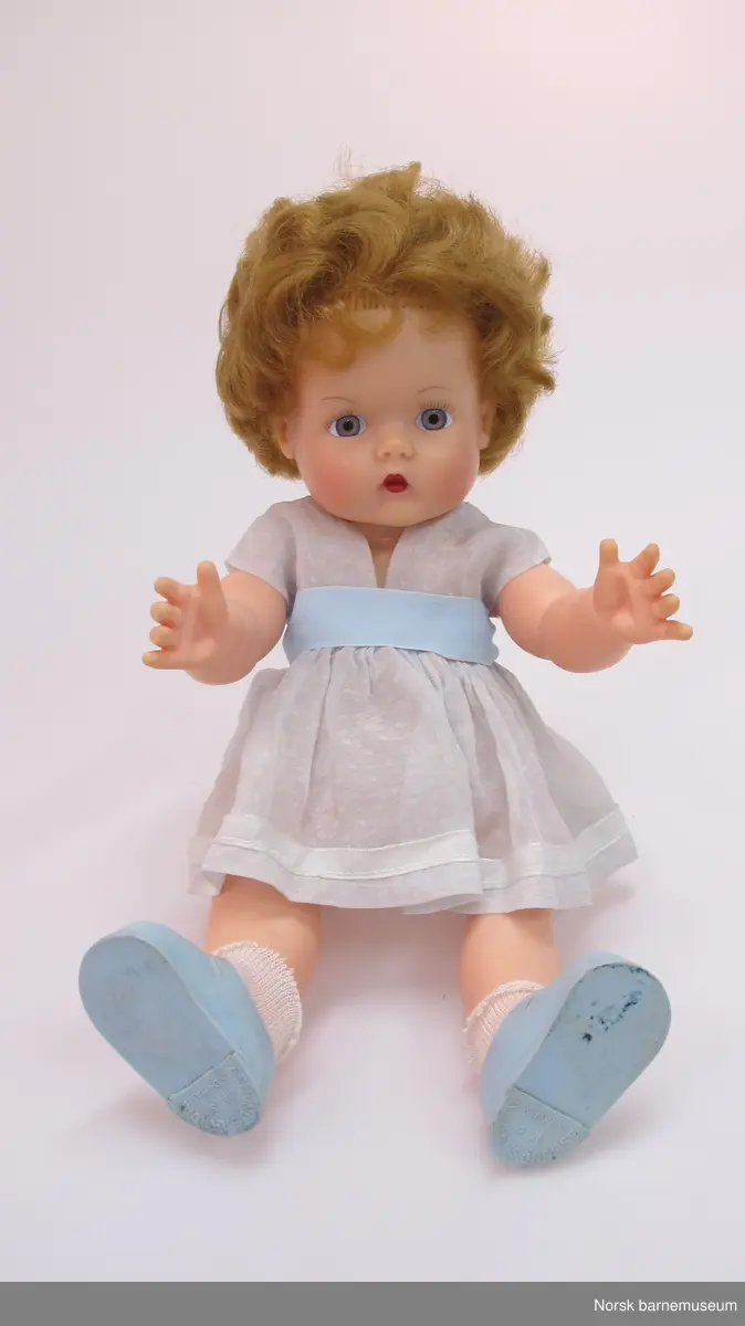 Dukke - Norsk barnemuseum / DigitaltMuseum