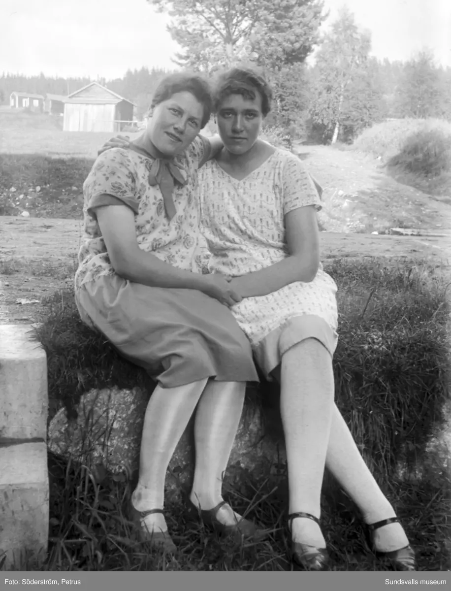 Två porträtt på Inga Hägglund Viklund och Greta Dalsten Johansson ...