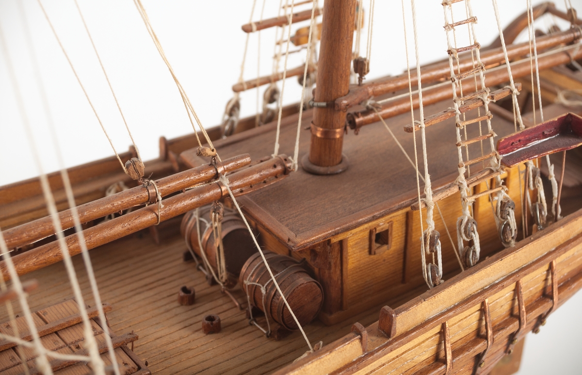 Fartygsmodell - Länsmuseet Gävleborg / DigitaltMuseum