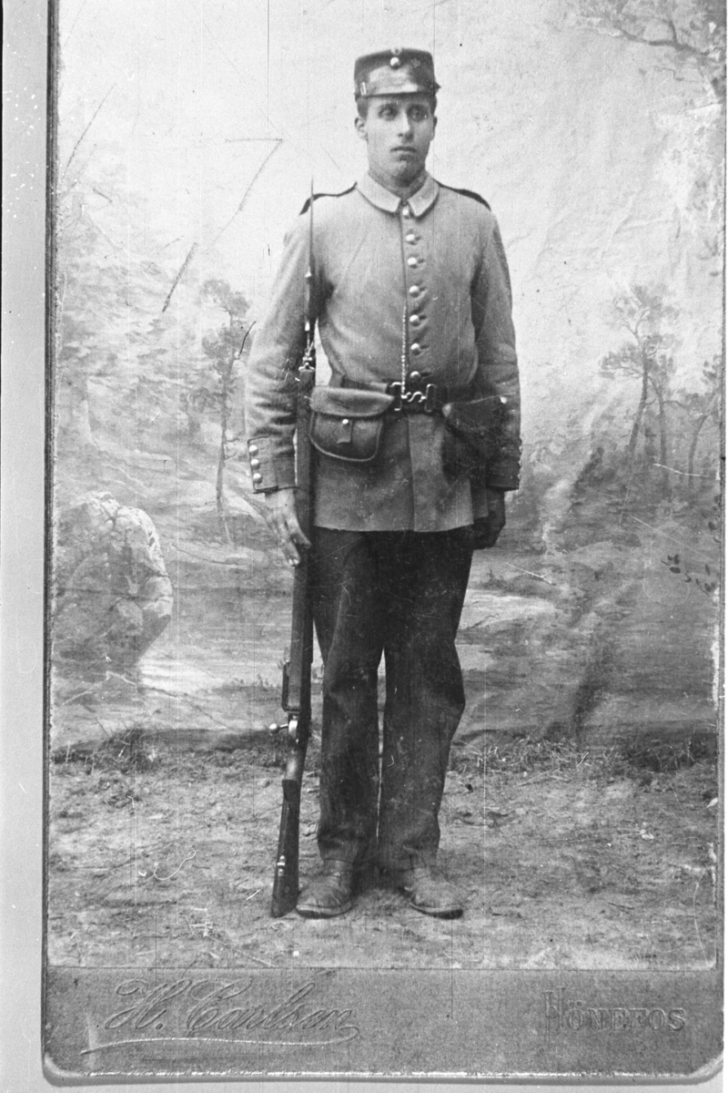 Portrett,uniform og gjevær. Tyge Arneson Uthalen - Gol bygdearkiv ...