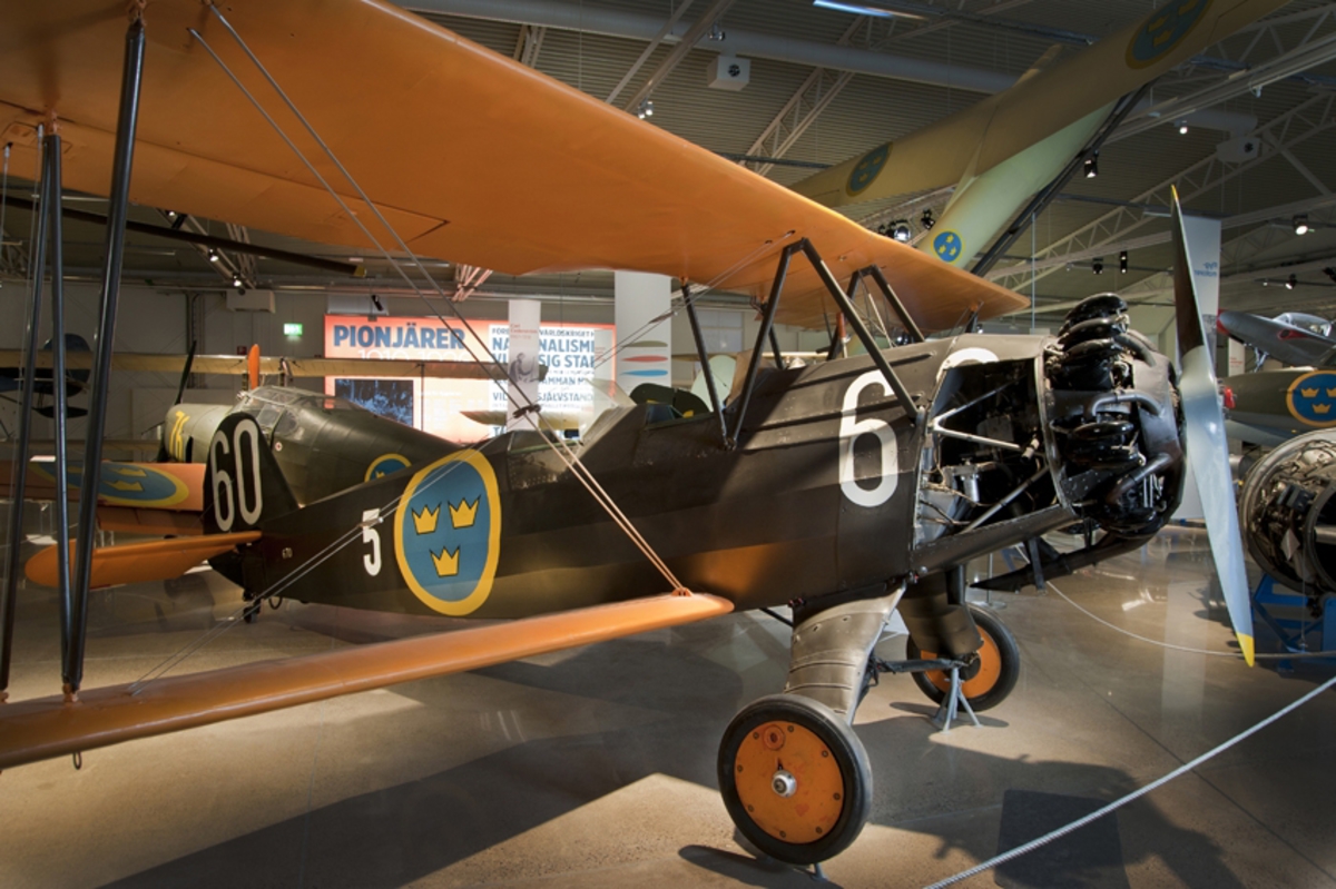Flygplan - Flygvapenmuseum / DigitaltMuseum