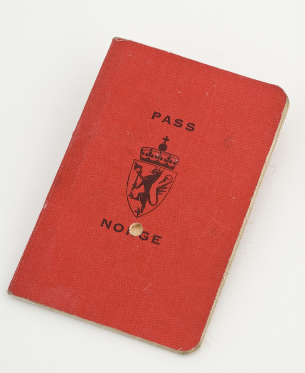 Pass - Norsk Folkemuseum / DigitaltMuseum